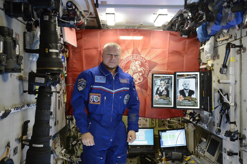Oleg Novitsky fête ses 49 ans à Baïkonour - kosmosnews